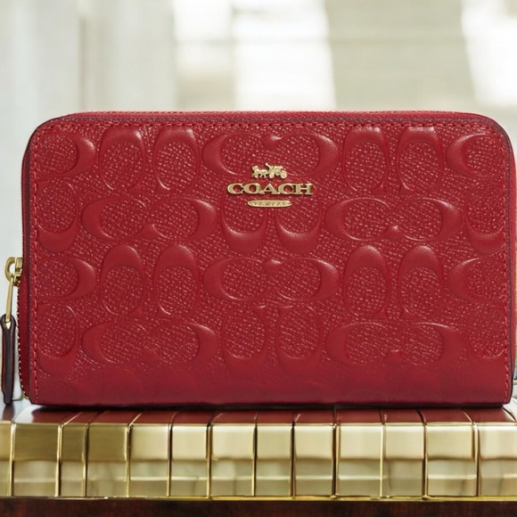 Coach | Bags | Nwt Coach Medium Id Zip Wallet In Signature Leather Red ...